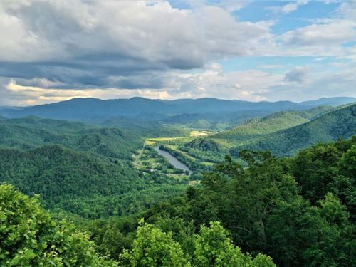 Tennessee Farms for Sale : Buy Farms for Sale, Find Agricultural & Farmland